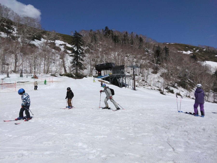 SnowJapan | The independent guide to skiing, snowboarding and ski ...