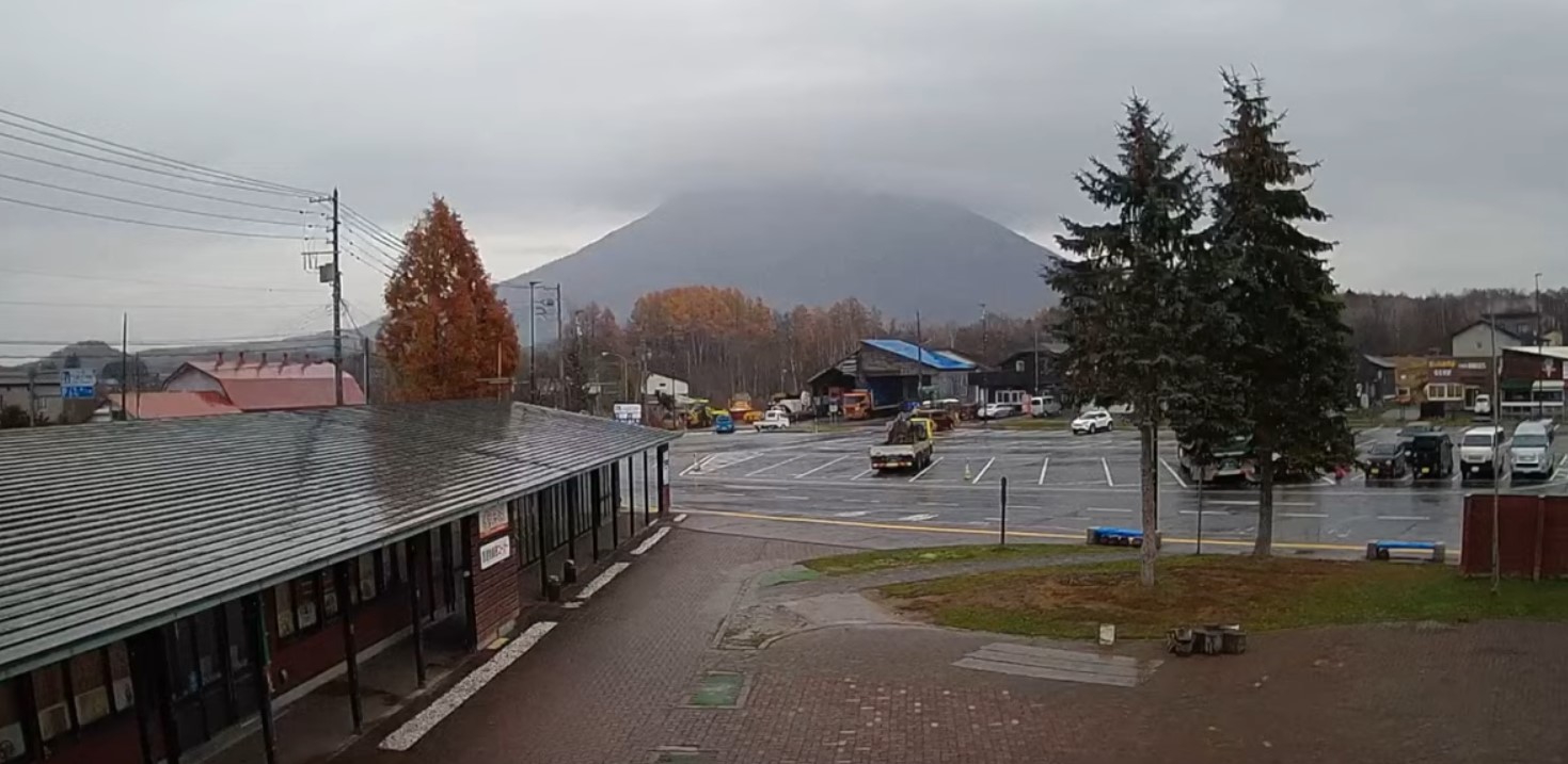 SnowJapan | The independent guide to skiing, snowboarding and ski ...