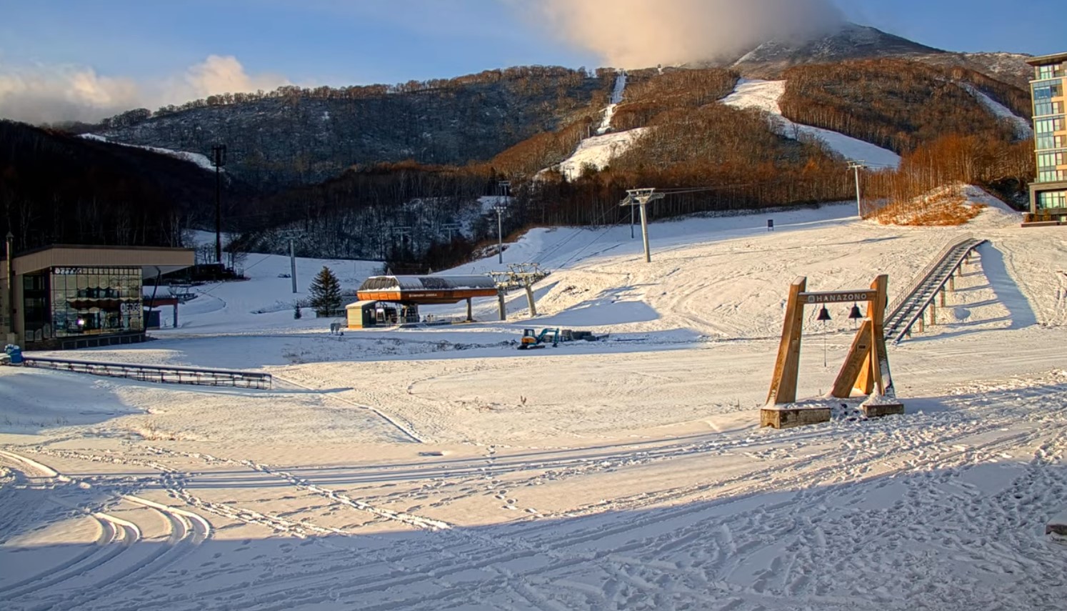 SnowJapan | The independent guide to skiing, snowboarding and ski ...