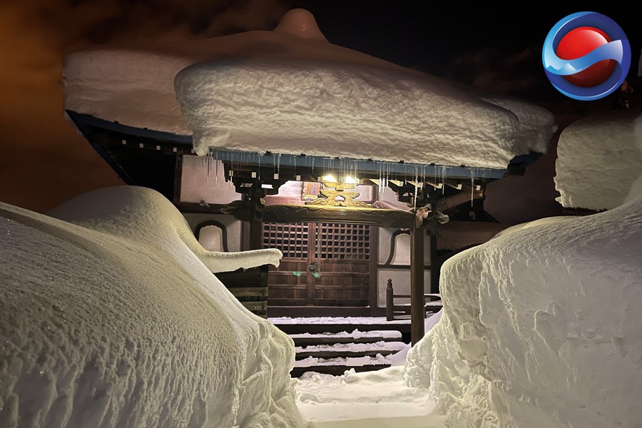SnowJapan | The independent guide to skiing, snowboarding and ski ...