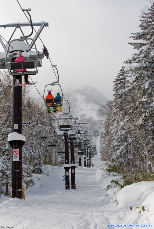 Daisetsuzan Sounkyo Kurodake photos | Japan ski photos | Kamikawa Town ...