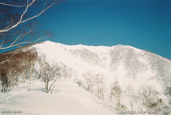 Rusutsu Resort photos | March 2008 | Japan ski photos | Rusutsu Village ...